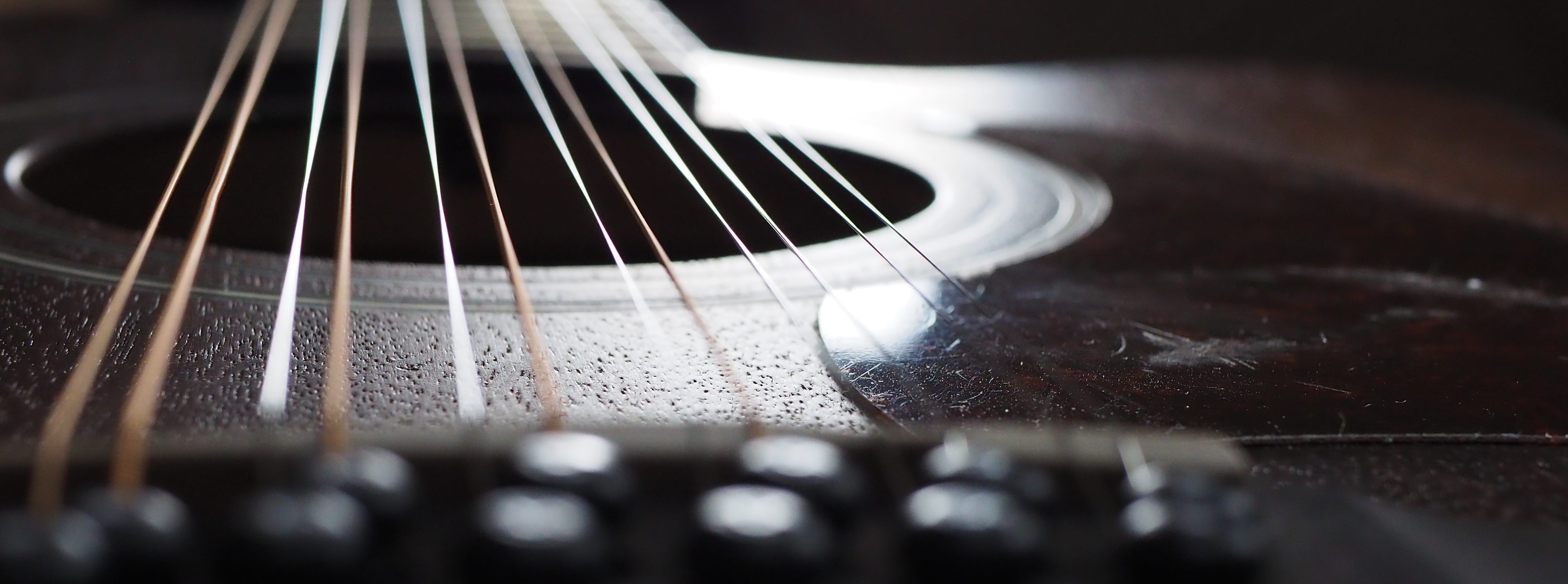 Multiple Strings Attached - Det Jyske Musikkonservatorium